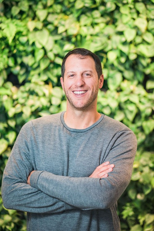 Valiant Capital Partners | Home